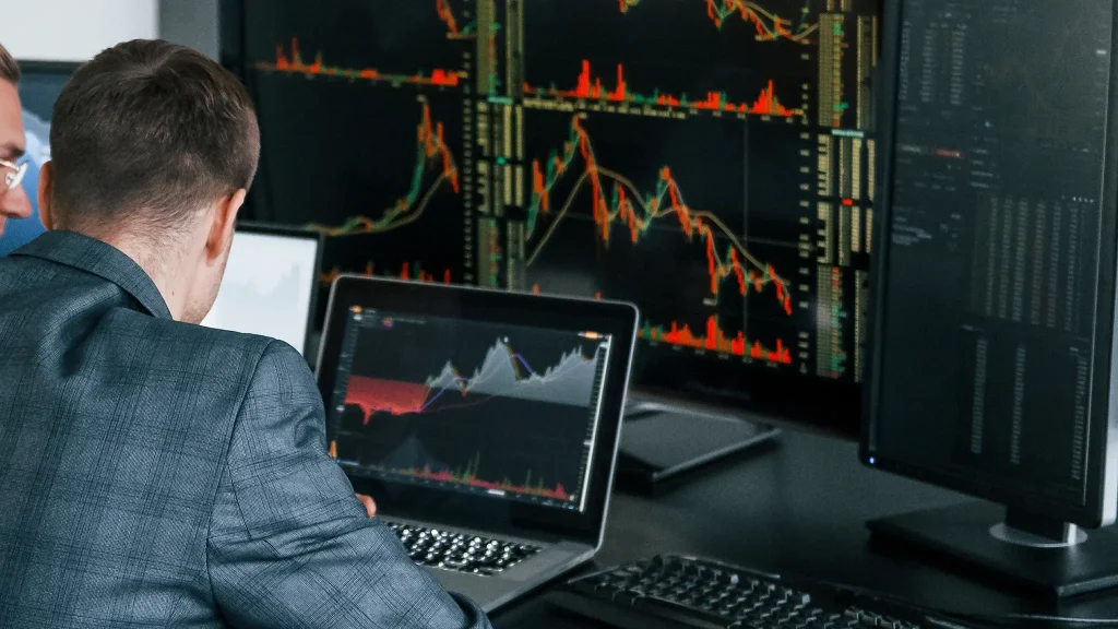 Investors Tread Cautiously in New Year » EdgeOptima